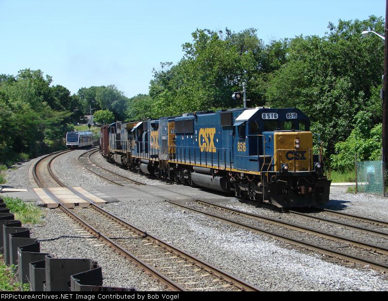 CSX 8516